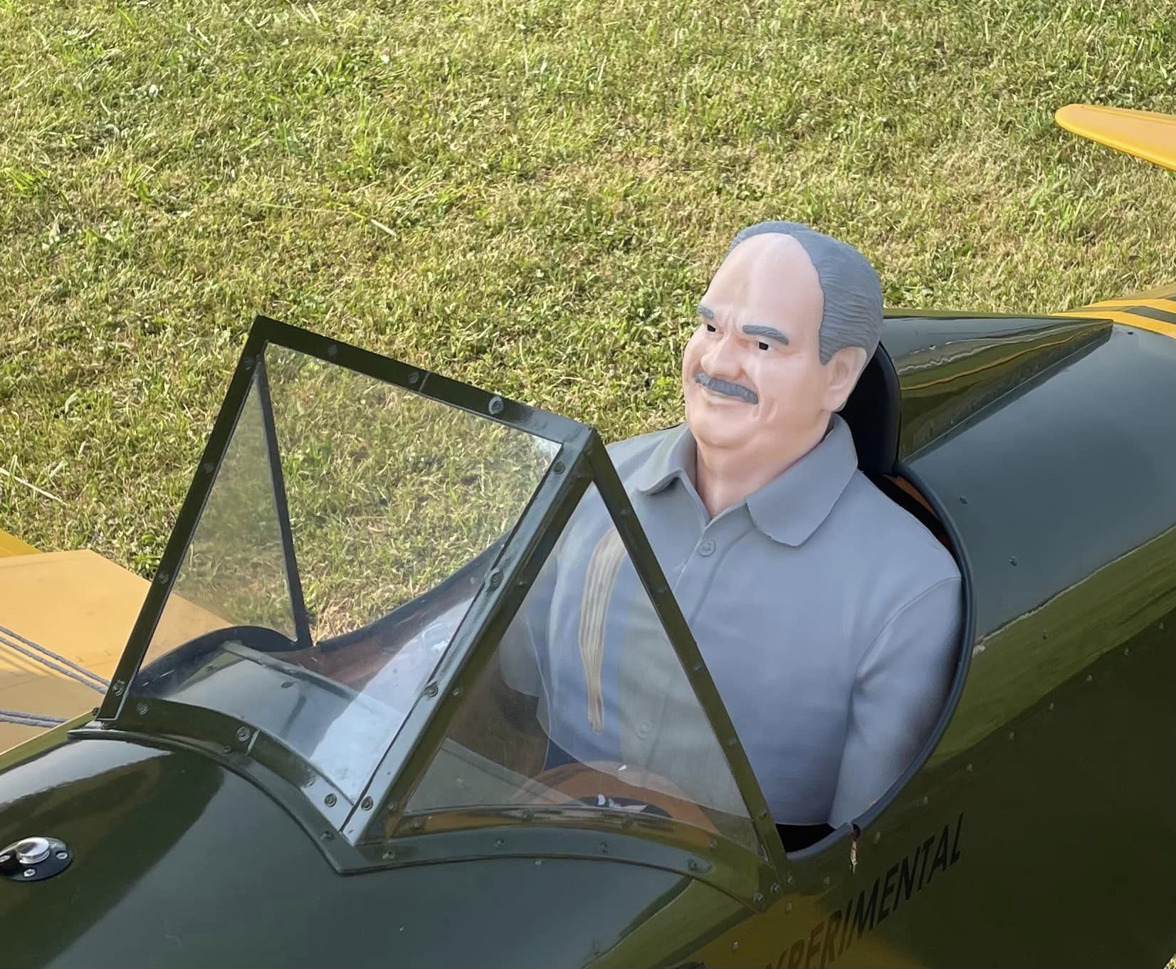 Personalized Pilots (Standard Bust All Scales) – Scale RC Engines