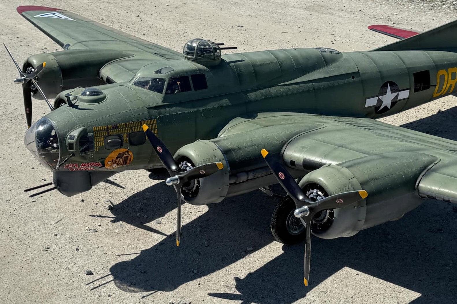 B-17 Flying Fortress 125" Legend Hobby Upgraded Direct Fit Dummy Radia ...