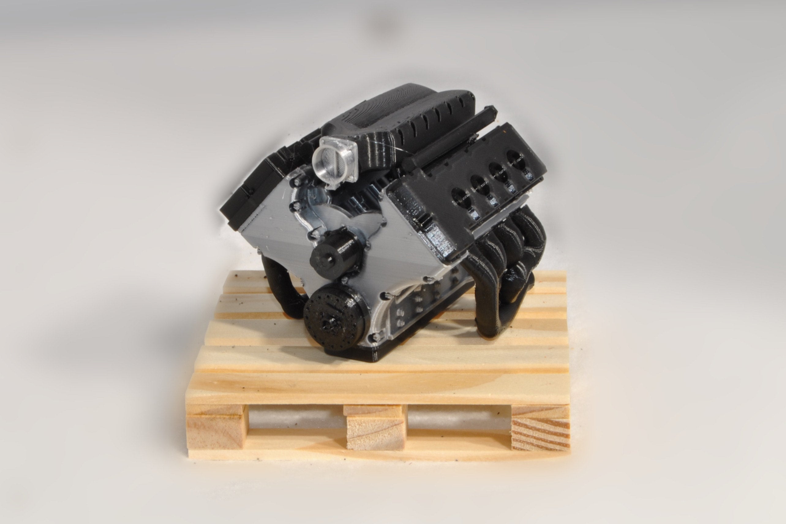 Coyote Standard 1/10 Scale Engine – Scale RC Engines