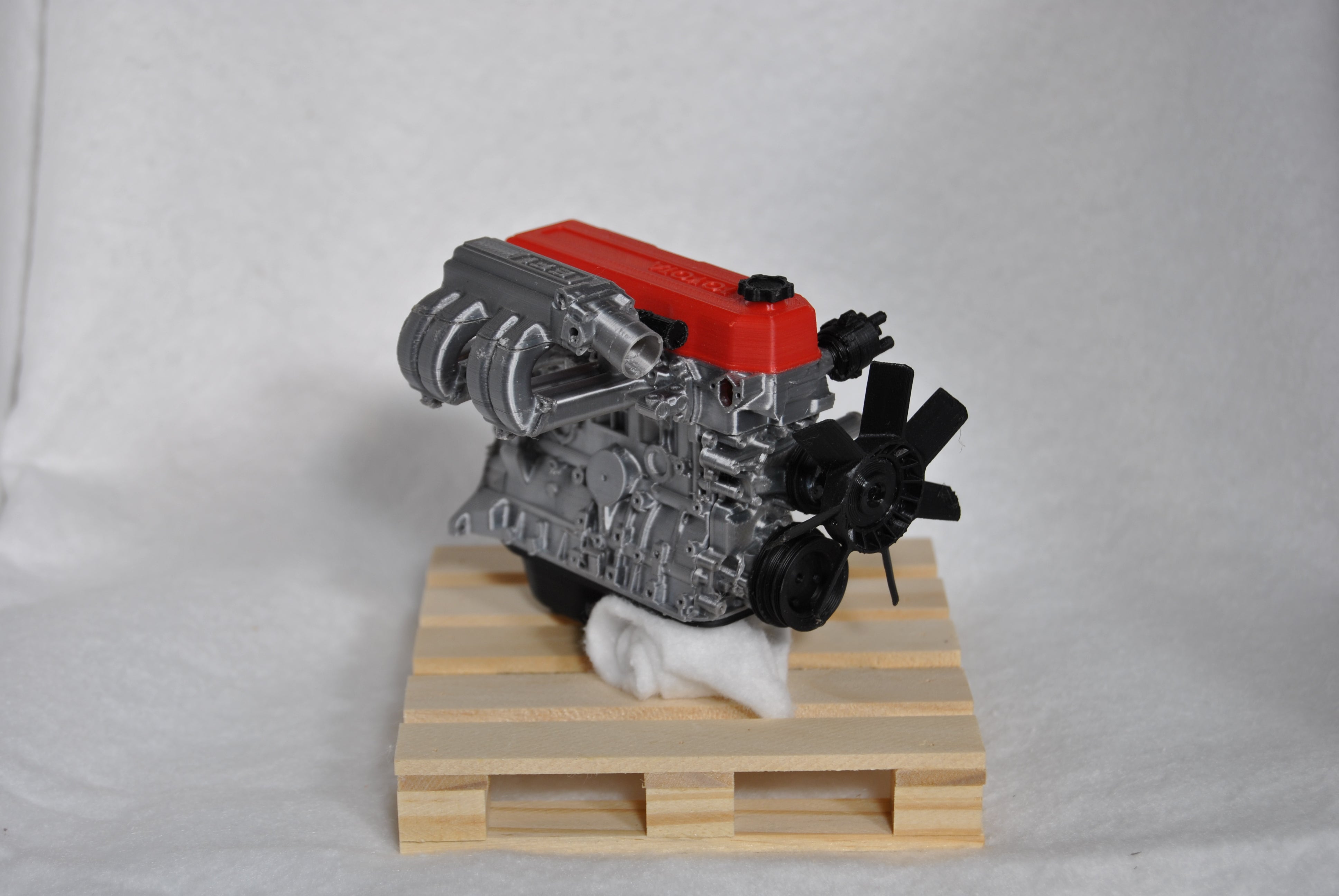 22R Premium 1/10 Scale Engine – Scale RC Engines